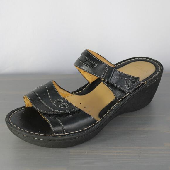 Clarks | Shoes | Clarks Artisan Unstructured Slip On Wedge Sandals 95m ...